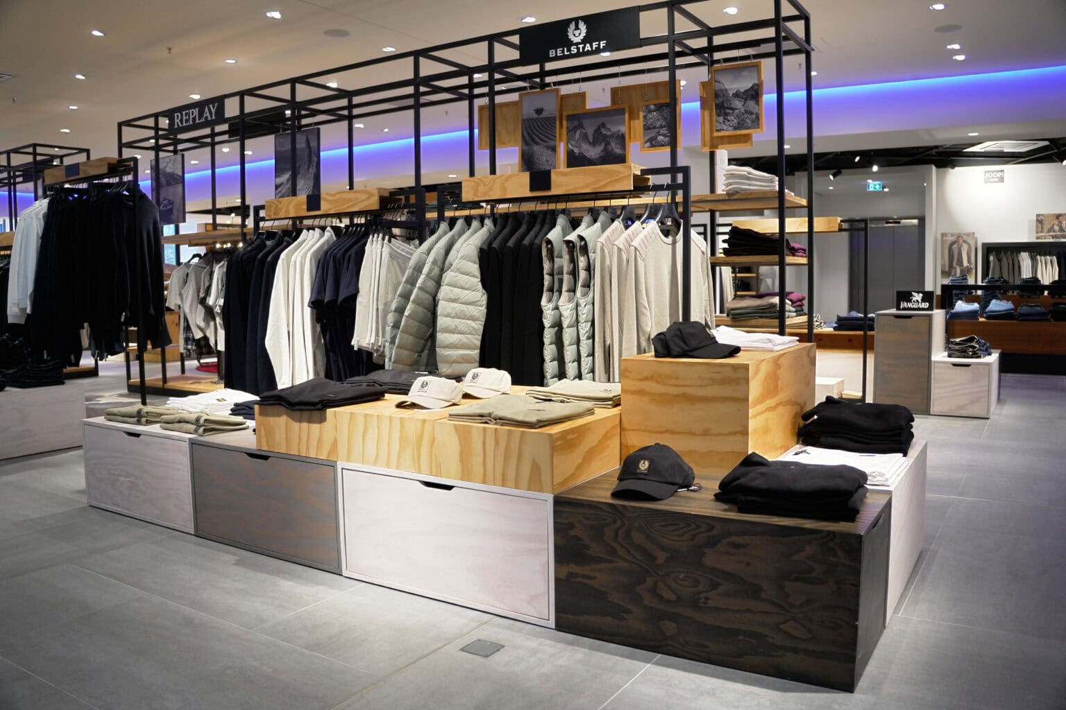 Mit Herz und Seele – DUSTMANN. Store